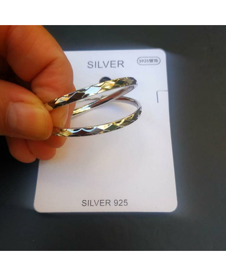 Vethe Argjendi ne Forme Rrethore